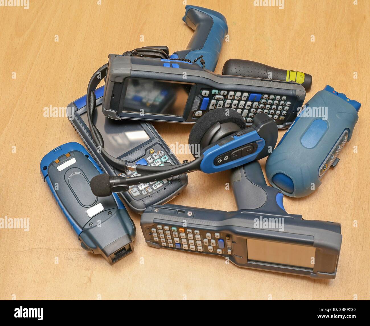 Handheld barcode scanner hi-res stock photography and images - Alamy