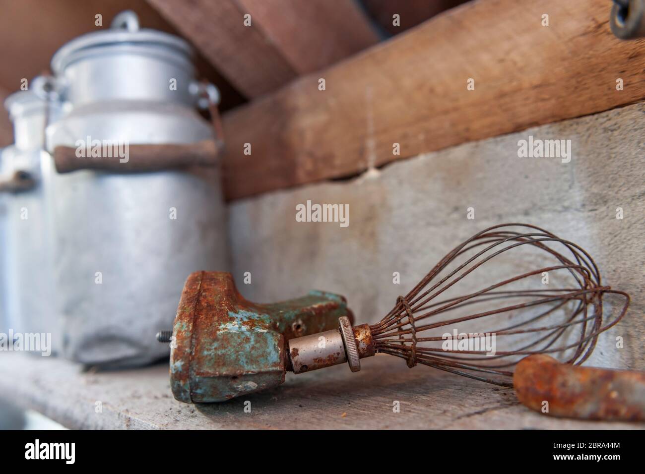 Old beater with aluminum tin cans on a shelf Stock Photo - Alamy