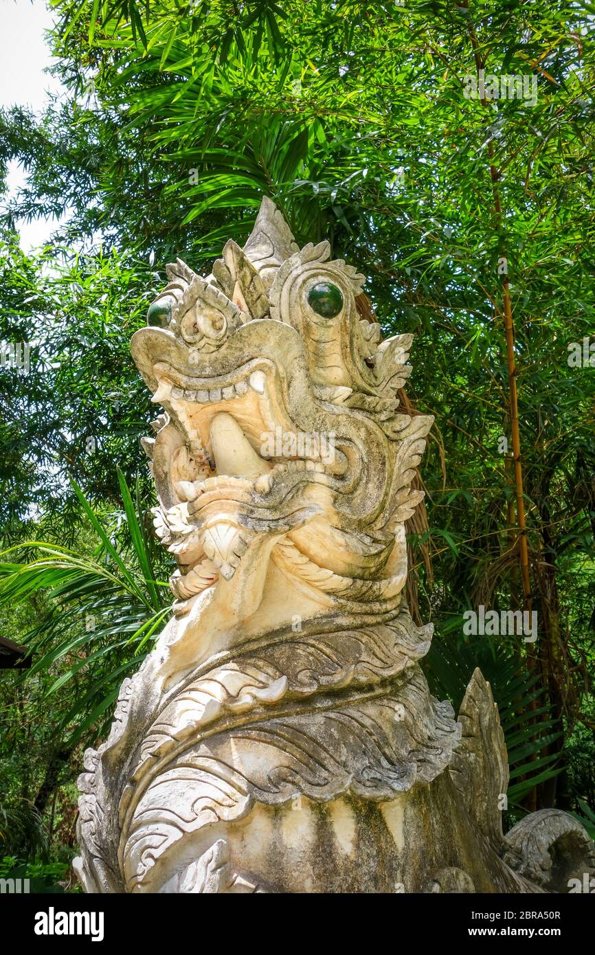 Dragon statue Wat Palad temple, Chiang Mai, Thailand Stock Photo - Alamy