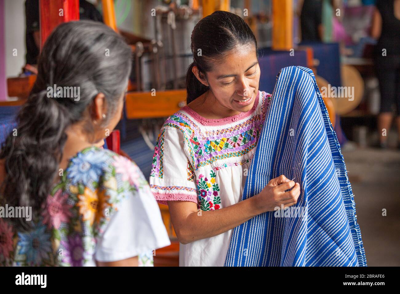 Mexican textile hi-res stock photography and images - Alamy