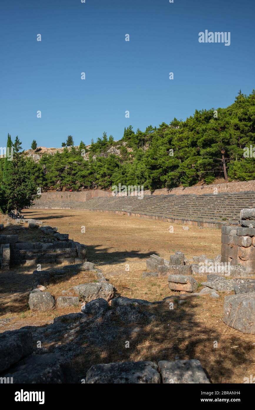 Delphi greece panorama hi-res stock photography and images - Alamy