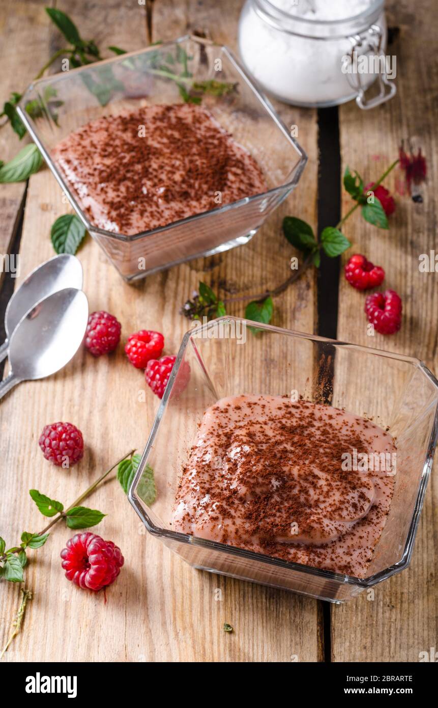 Chocoalte pudding, delish dessert from fresh chocolate Stock Photo - Alamy