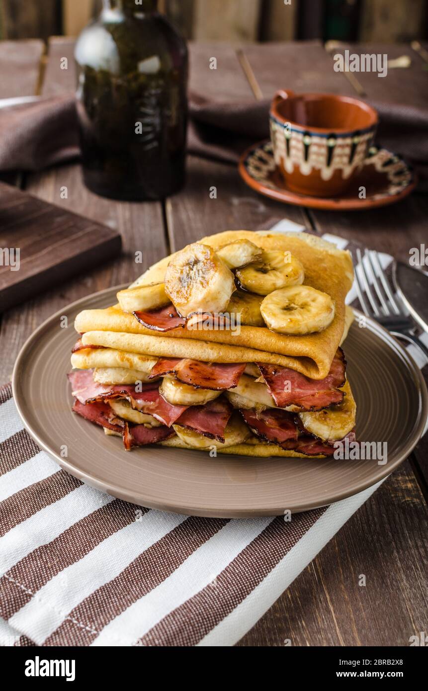 Pancakes with bacon, banana and maple sirup, delicious and simple ...