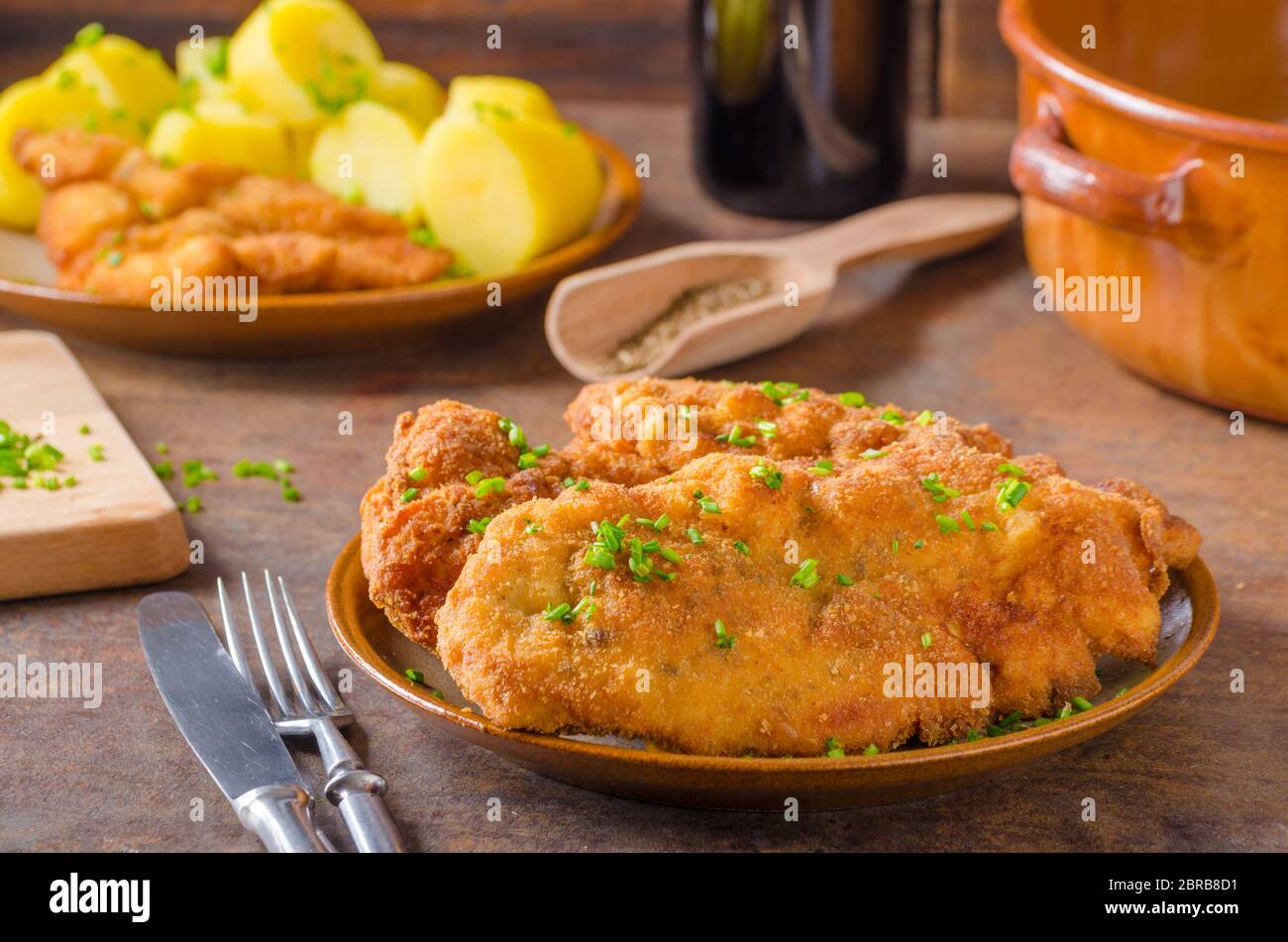 Schnitzel viennese style french hi-res stock photography and images - Alamy