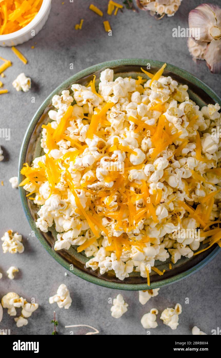 Homemade cheese popcorn with garlic, herbs and cheddar cheese Stock ...