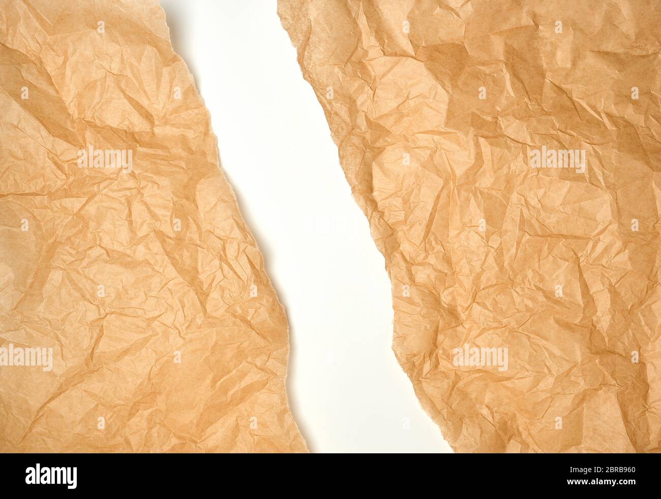 Half crumpled paper texture hi-res stock photography and images - Alamy