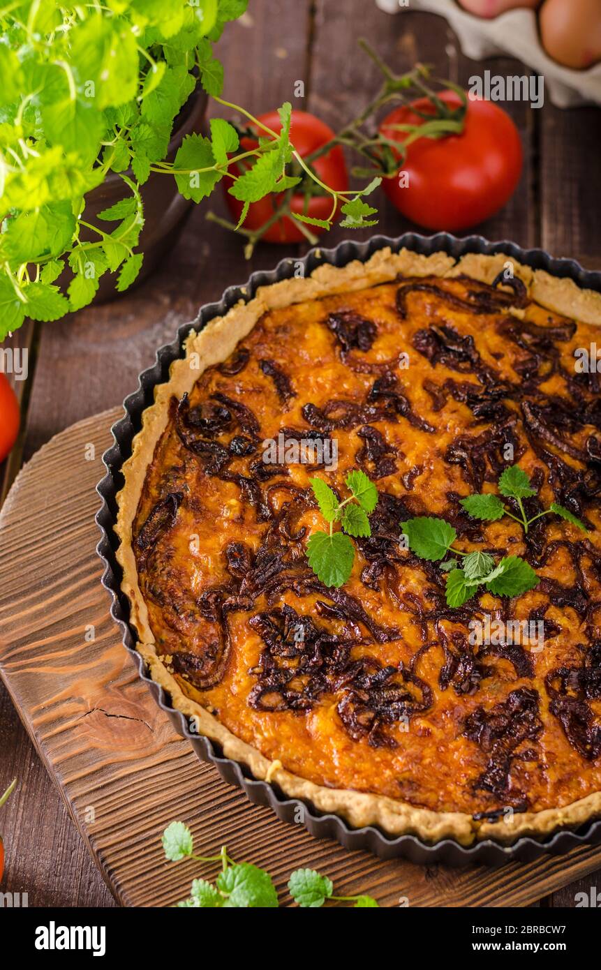 Delish quiche onion, food stylid photo, delish taste, ready for your ...