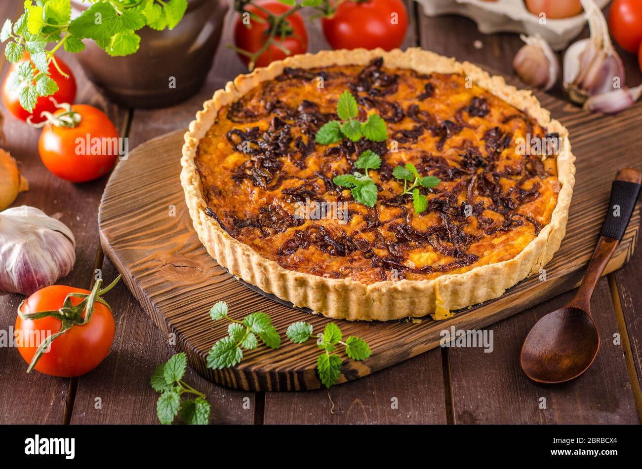 Delish quiche onion, food stylid photo, delish taste, ready for your ...