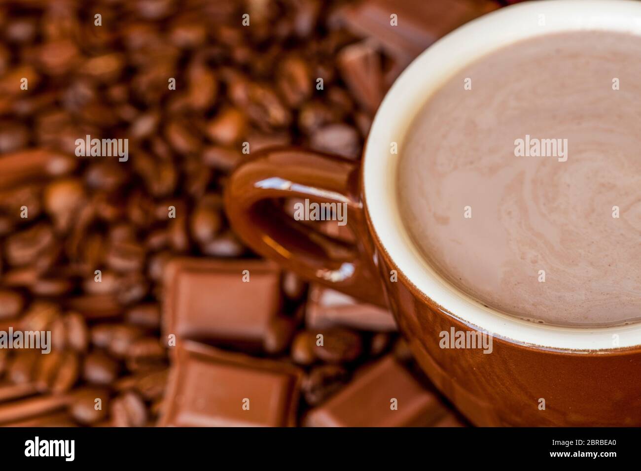 Mug hot chocolate bars hi-res stock photography and images - Alamy