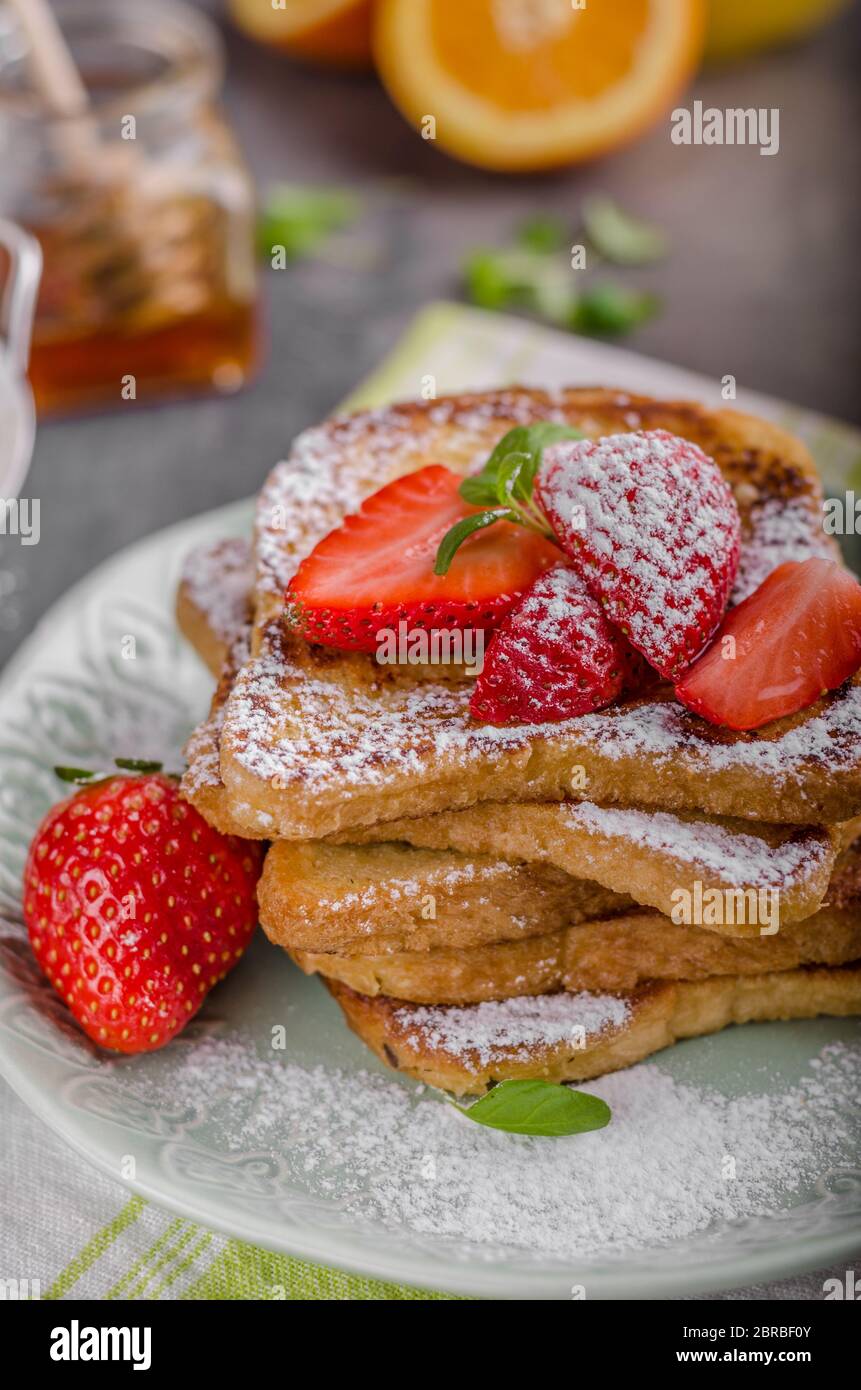 French toast with strawberries, delish breakfast, food photography ...