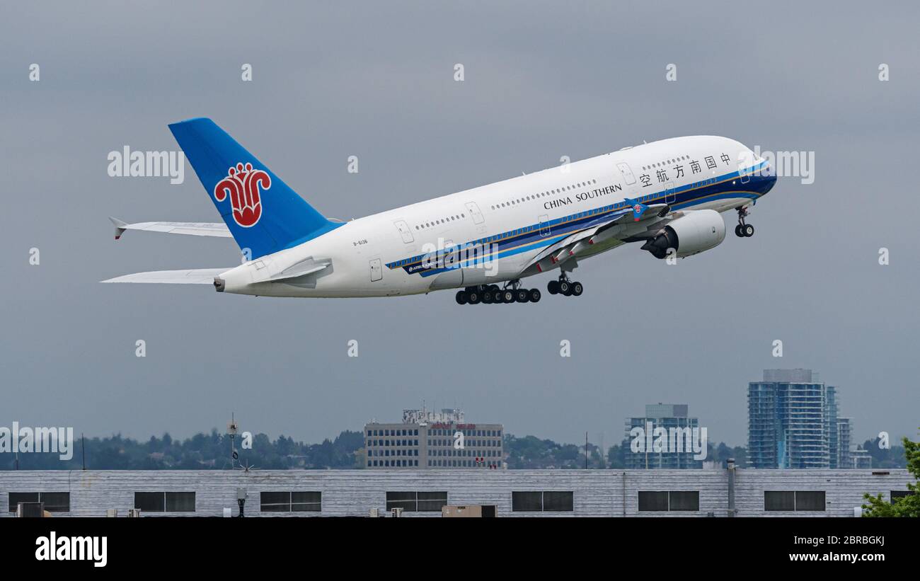 Rolls royce trent turbofan hi-res stock photography and images - Alamy