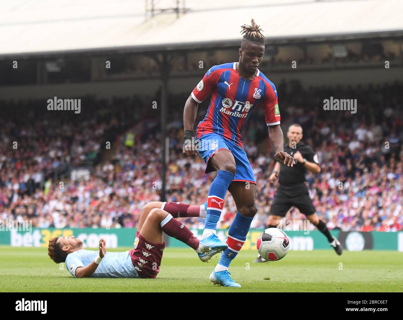 Zaha palace hi-res stock photography and images - Alamy