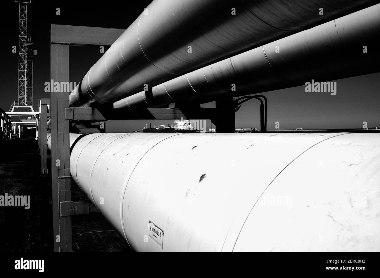 Pipeline and pipe rack of petroleum industrial plant. Offshore Industry ...