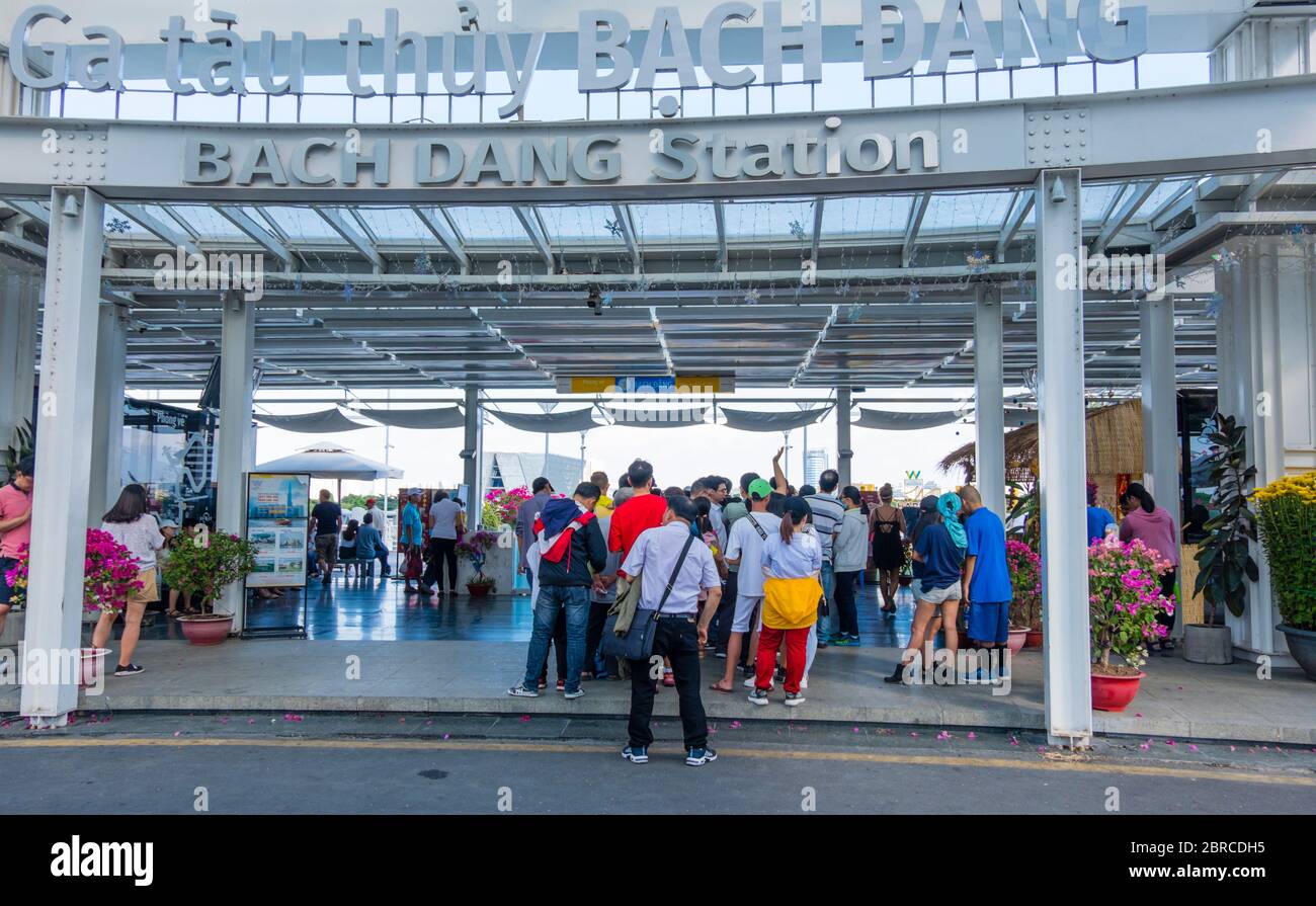 Bach dang speed ferry terminal hi-res stock photography and images - Alamy