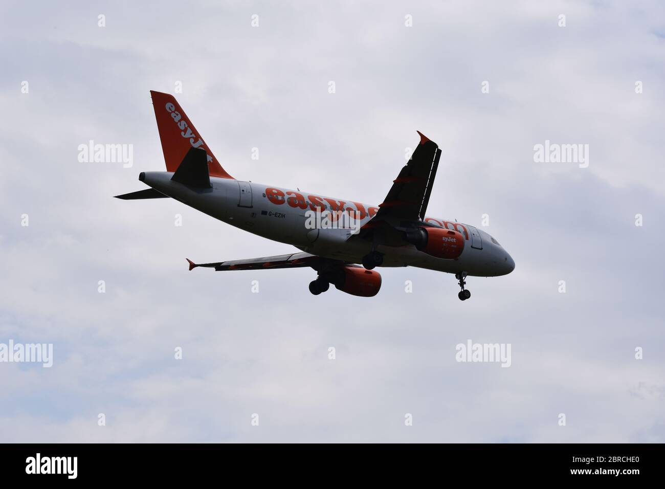 Pictures plane easy jet hi-res stock photography and images - Alamy