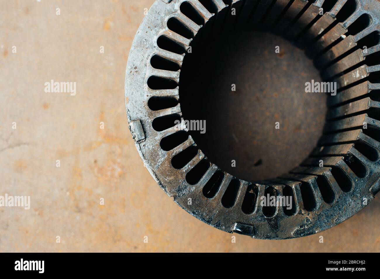 Rusty metal wall industrial machine hi-res stock photography and images ...