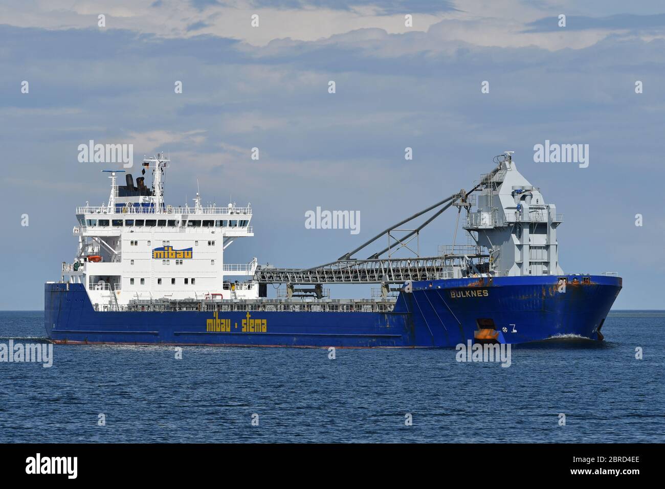Self-Discharging Bulk-Carrier Bulknes Stock Photo - Alamy