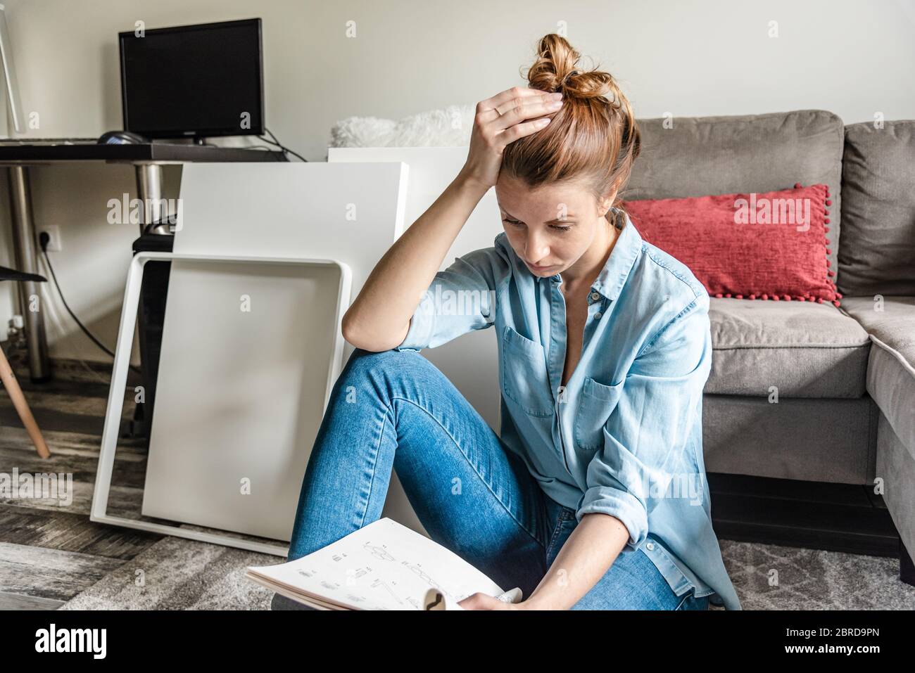 Instructions manual diy hi-res stock photography and images - Alamy