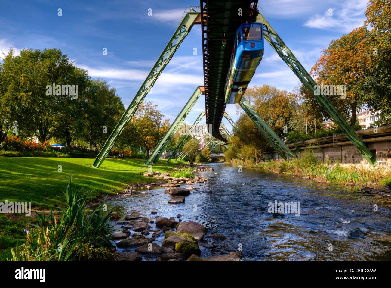 Schwebebahn suspension railway hi-res stock photography and images - Alamy