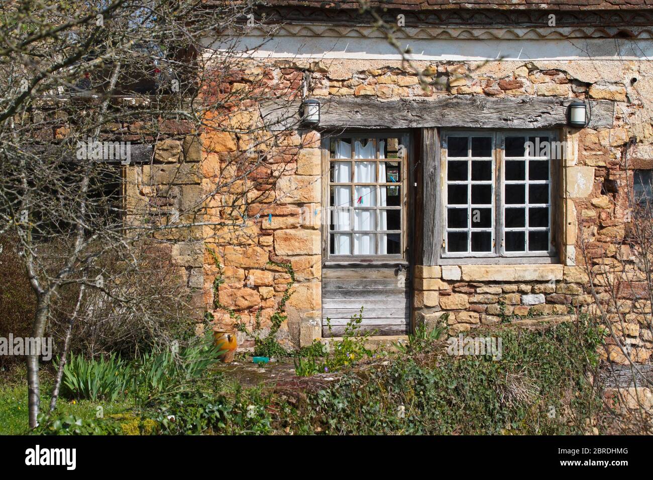 Old castle promontory fort hi-res stock photography and images - Alamy