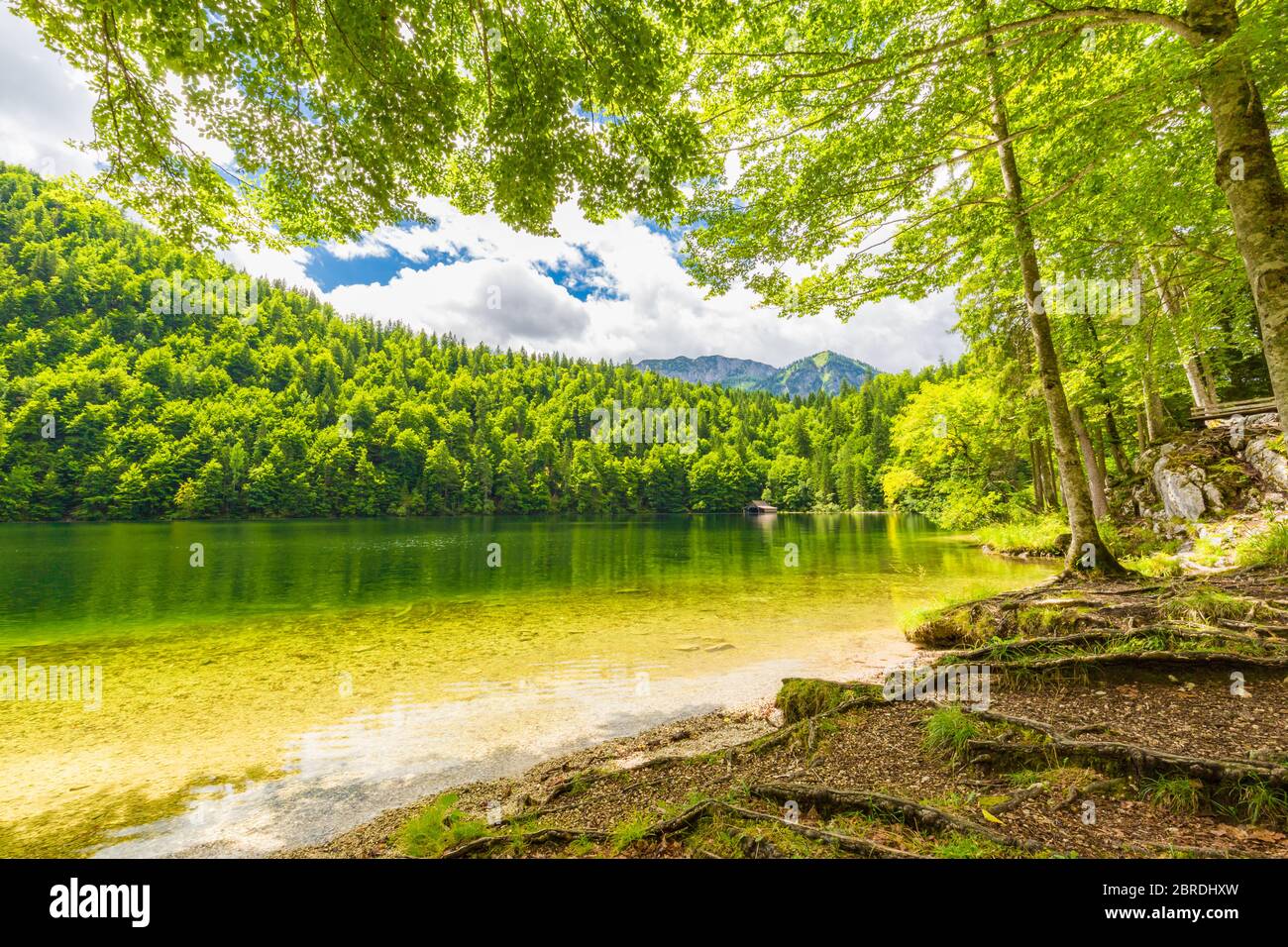 Impressively beautiful Fairy-tale mountain lake in Austrian Alps ...