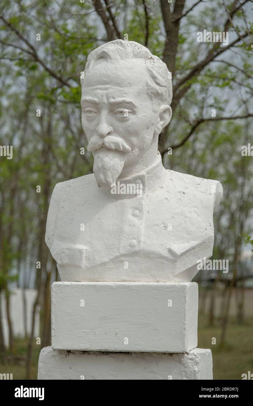 Dzerzhinsky statue hi-res stock photography and images - Alamy