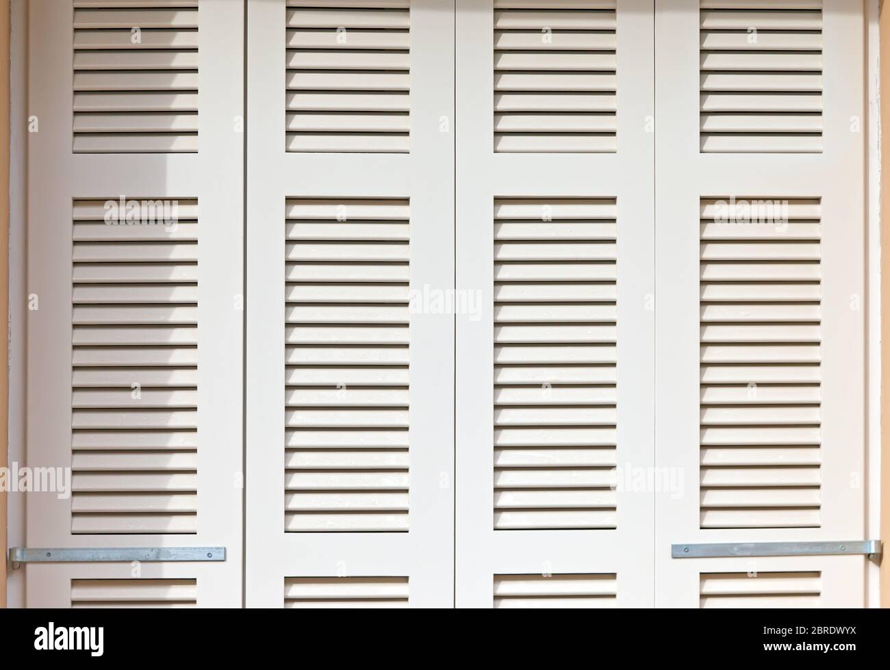 Louvres architecture detail hi-res stock photography and images - Alamy