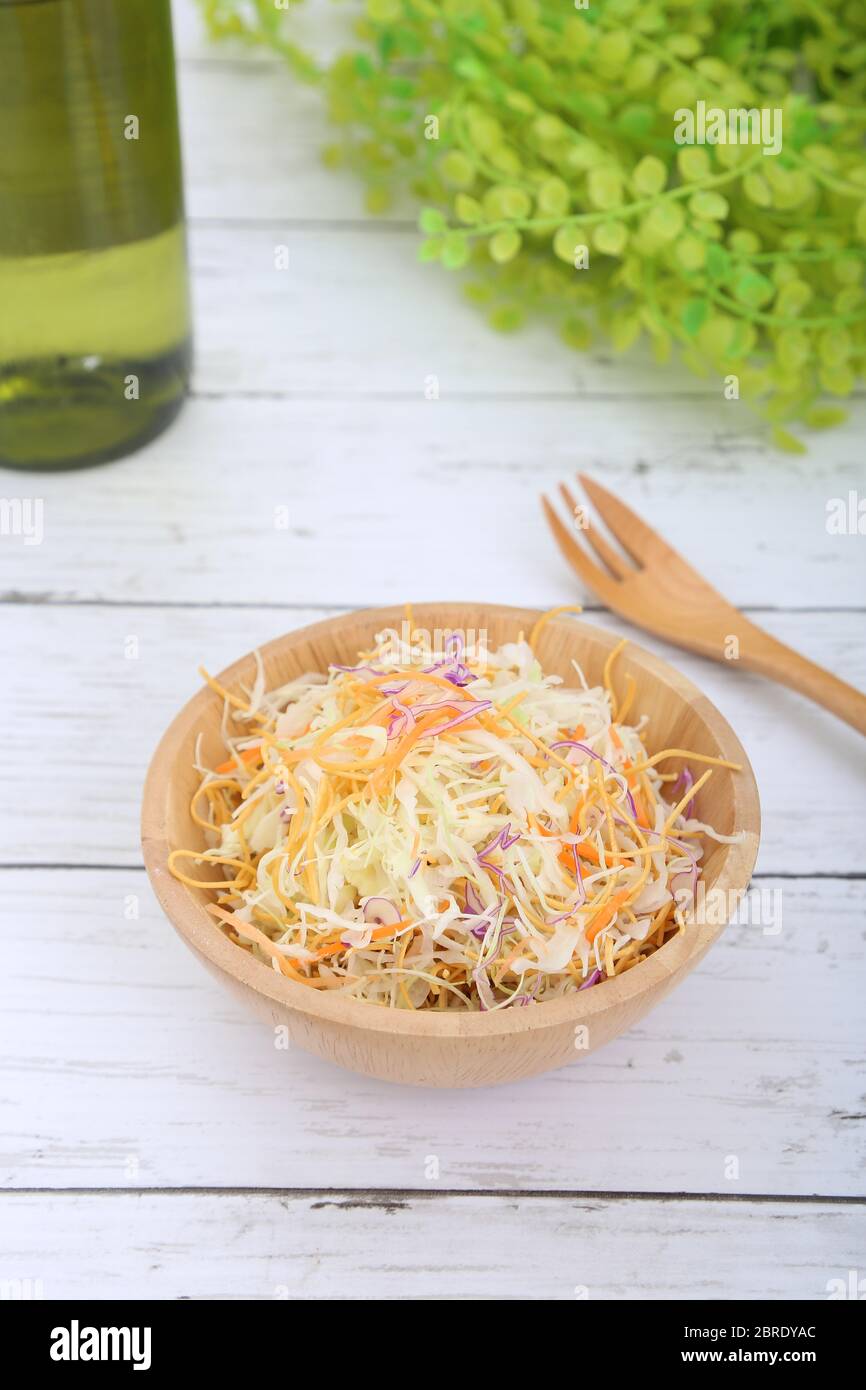 Crispy Texture Salad Stock Photo - Alamy