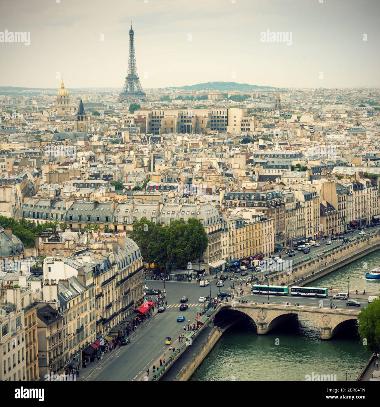 Paris skyline with Eiffel Tower Stock Photo - Alamy