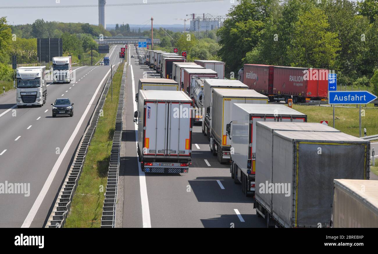 Autobahn a15 hi-res stock photography and images - Alamy