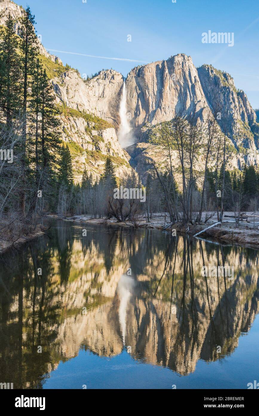 Mirror lake loop yosemite national park hi-res stock photography and ...