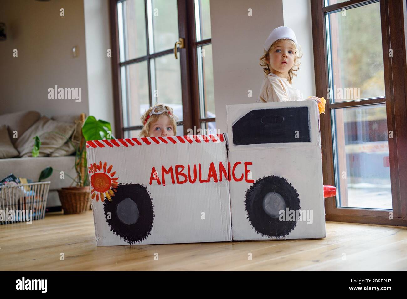Children playing doctor stethoscope hi-res stock photography and images ...