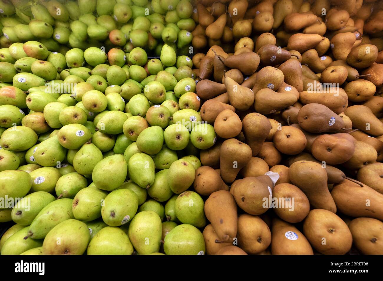 Supermarket fruit section hi-res stock photography and images - Alamy