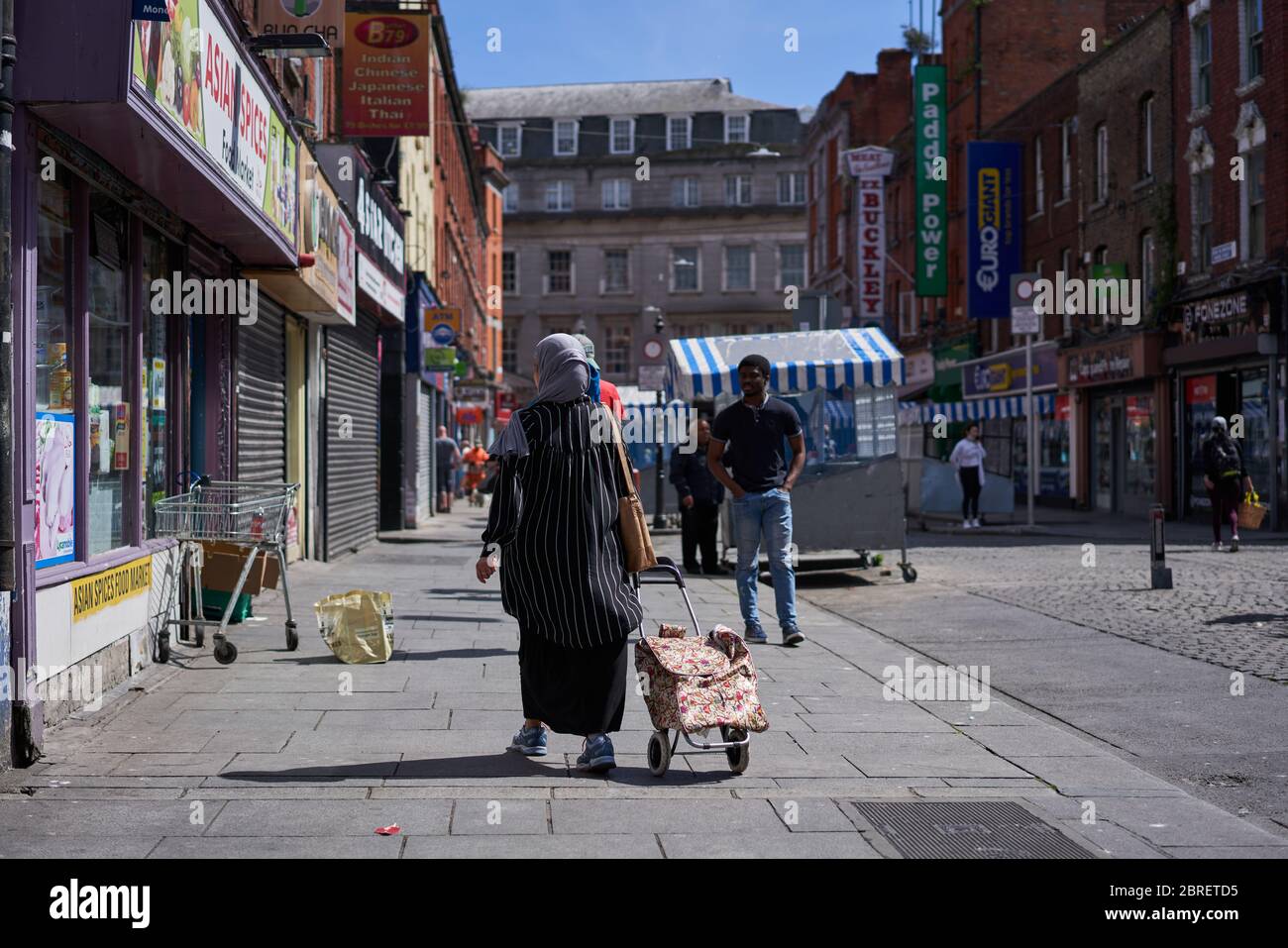 A view of Moore Street market on the north side of Dublin city, Ireland ...