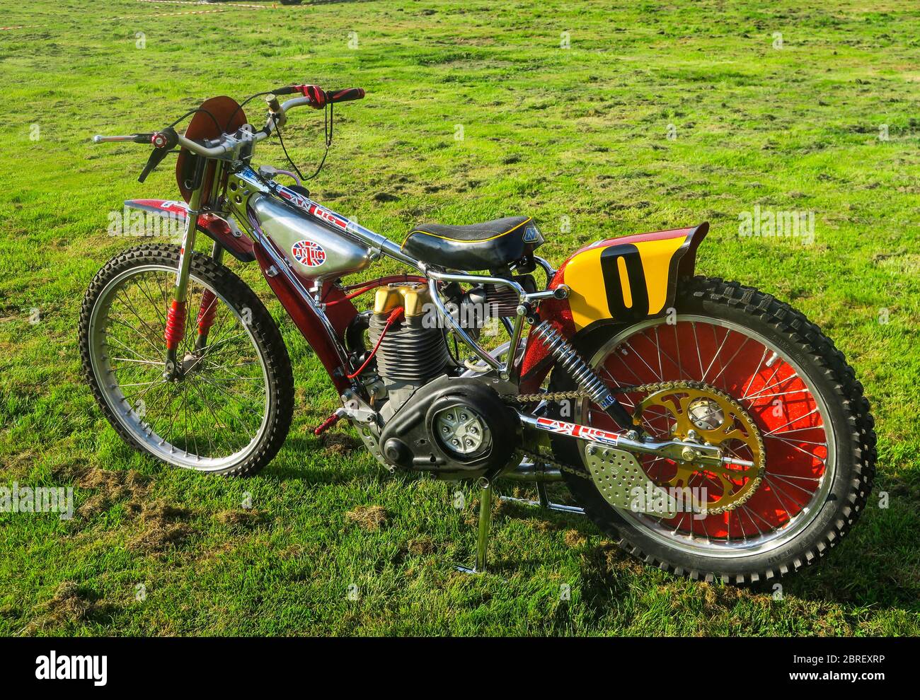 Grasstrack hi-res stock photography and images - Alamy