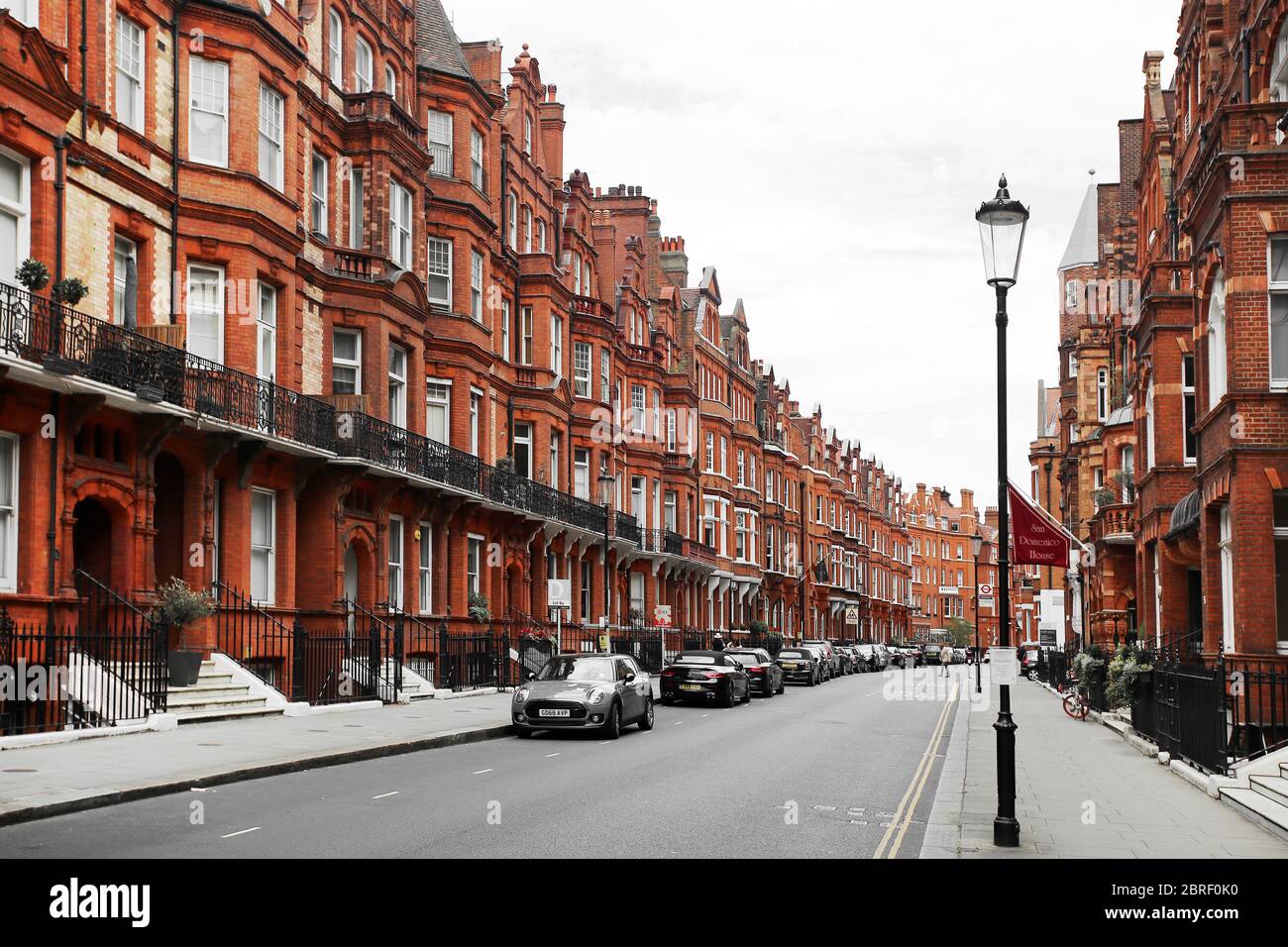 Brick row houses along Draycott Place and Cadogan Gardens near Cadogan ...