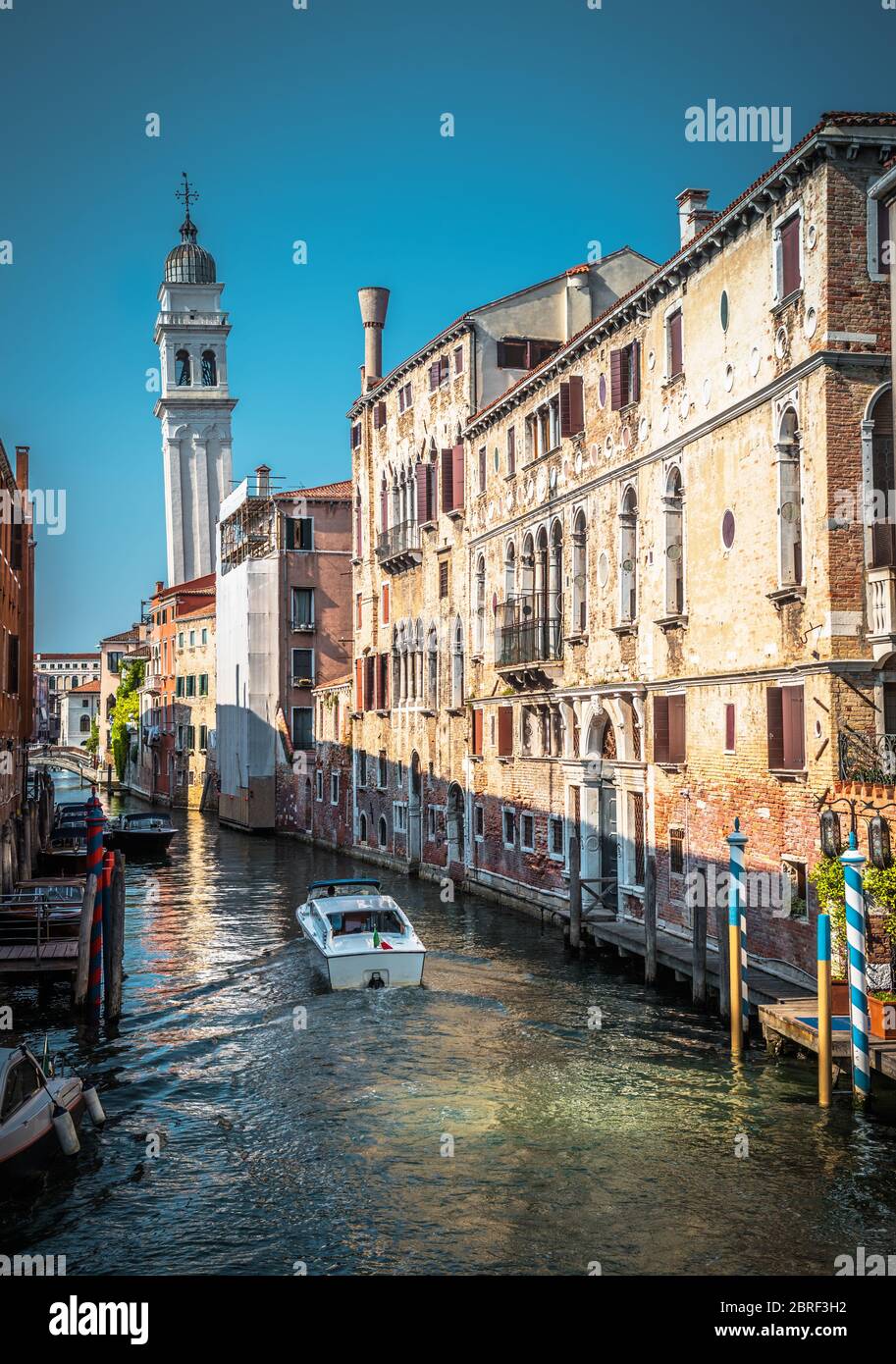 Trip transport hi-res stock photography and images - Alamy