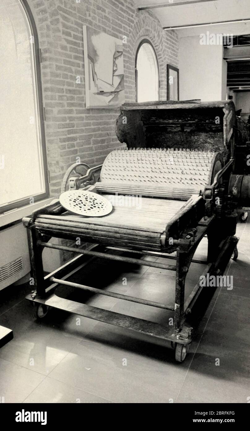 old textile machinery of history Stock Photo - Alamy