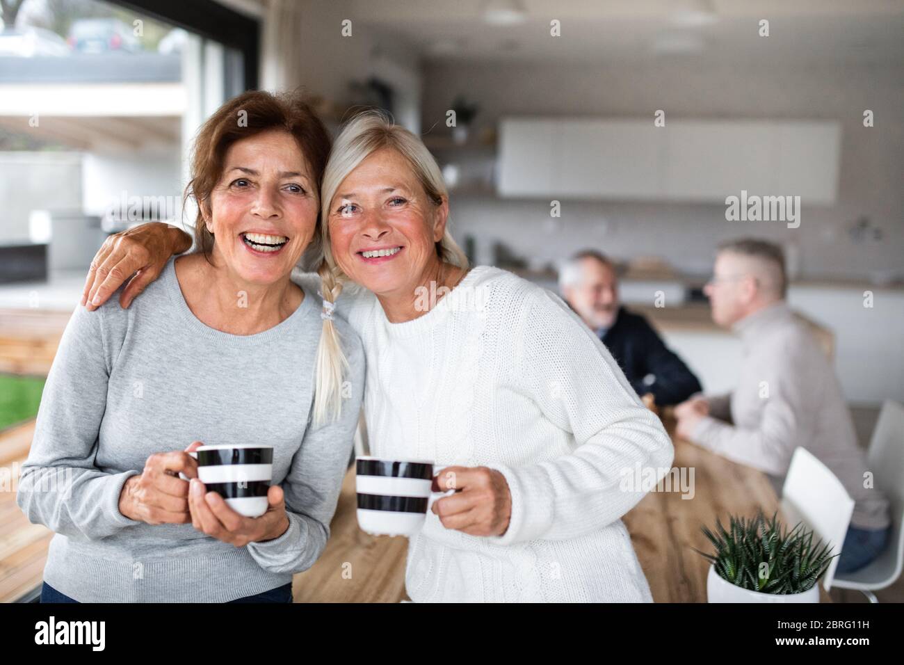 Old men and women hi-res stock photography and images - Alamy