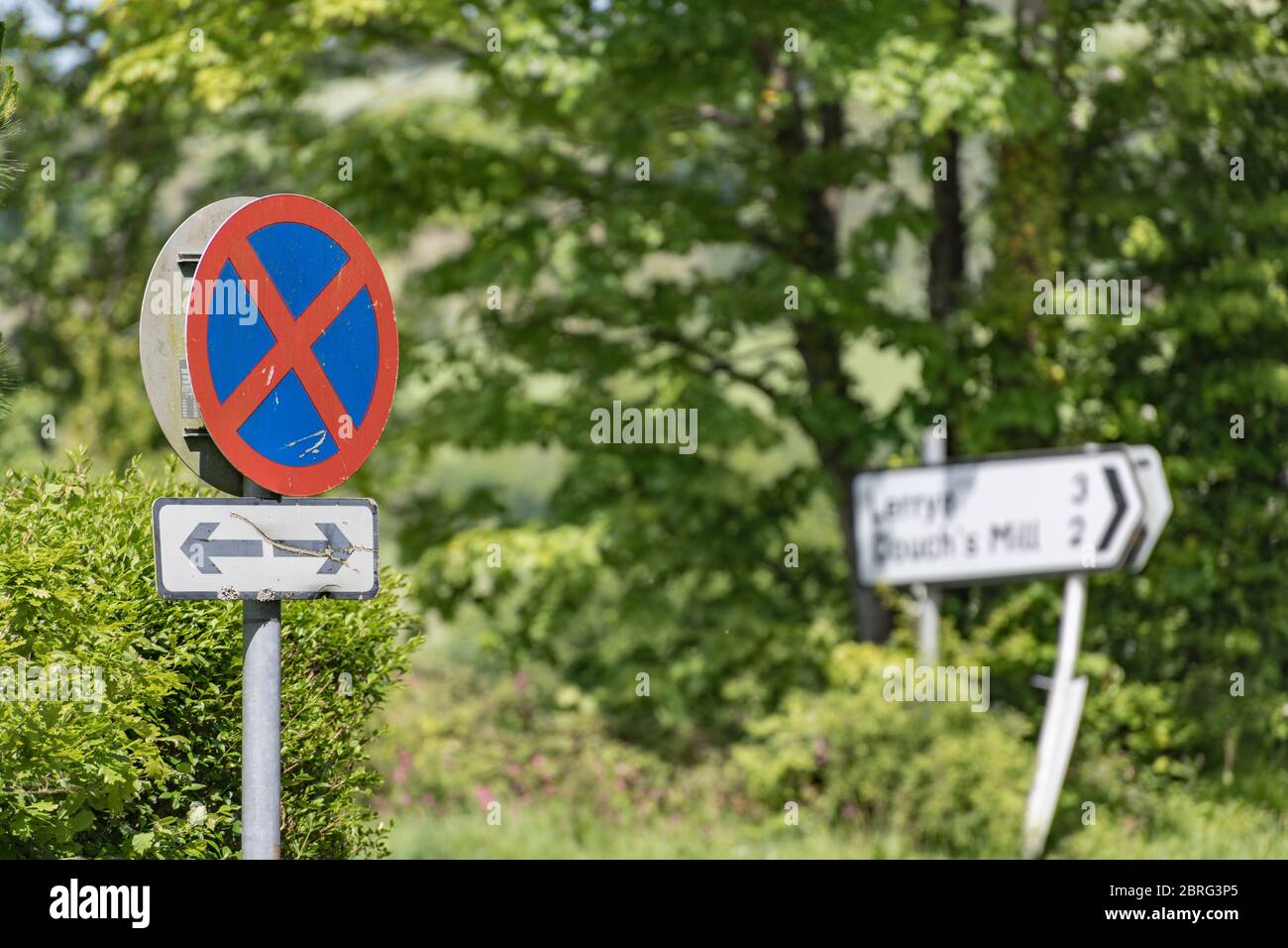 Rural No Stopping Clearway road sign on UK country road (Cornwall). For ...