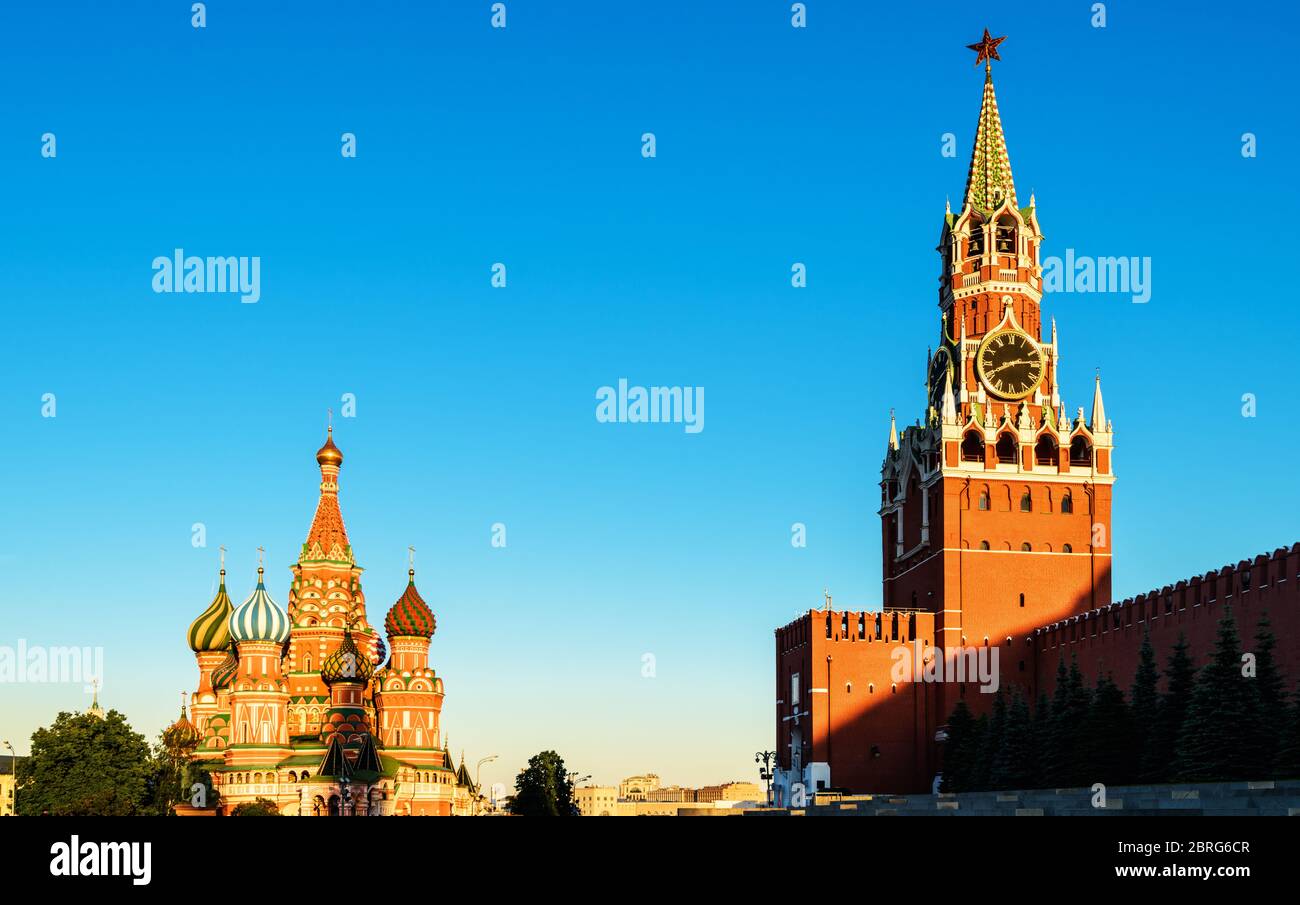 Moscow Kremlin and St Basil's Cathedral on Red Square in sunset time ...