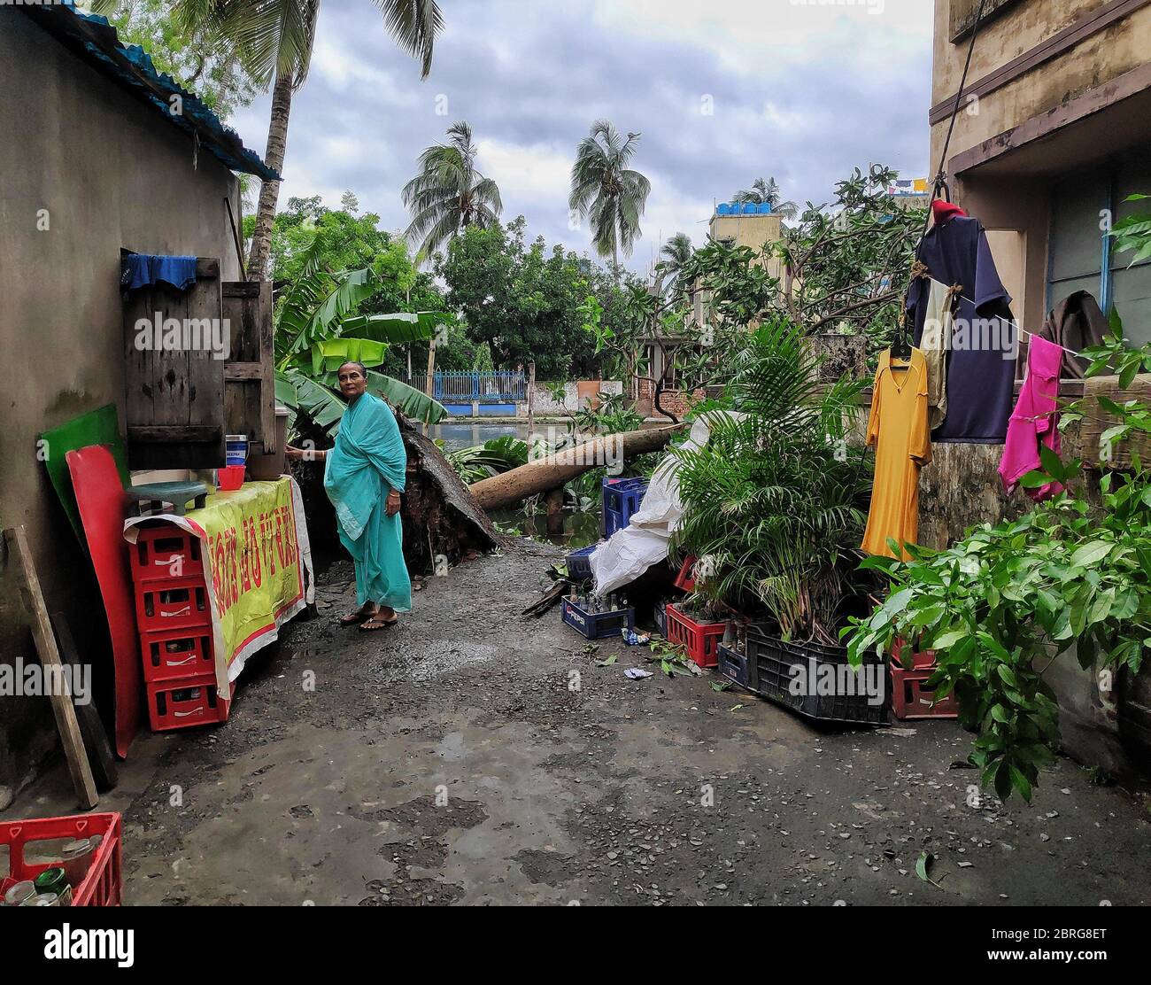 On Wednesday Cyclone Amphan hit Bengal at a speed of 130 km that almost ...