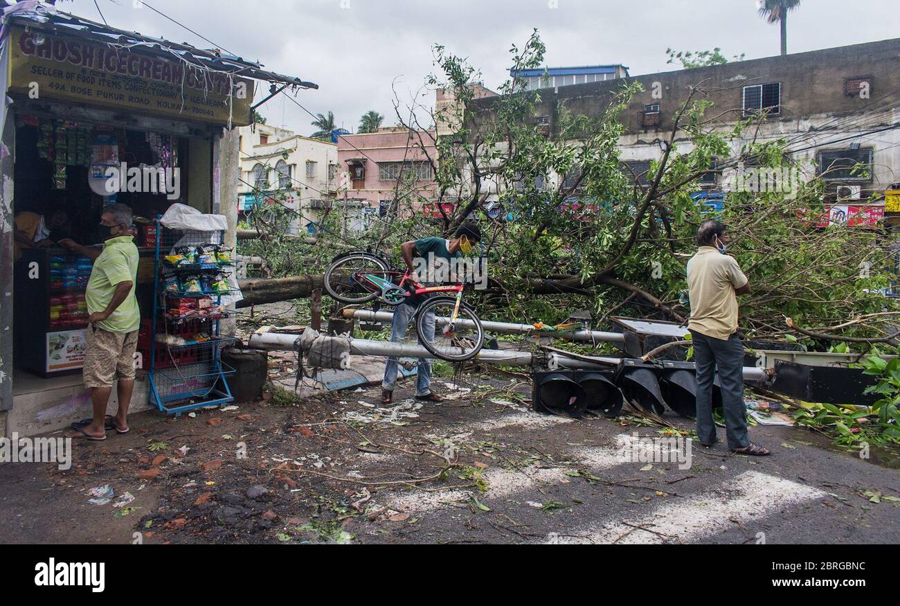 Amphan cyclone damage hi-res stock photography and images - Alamy