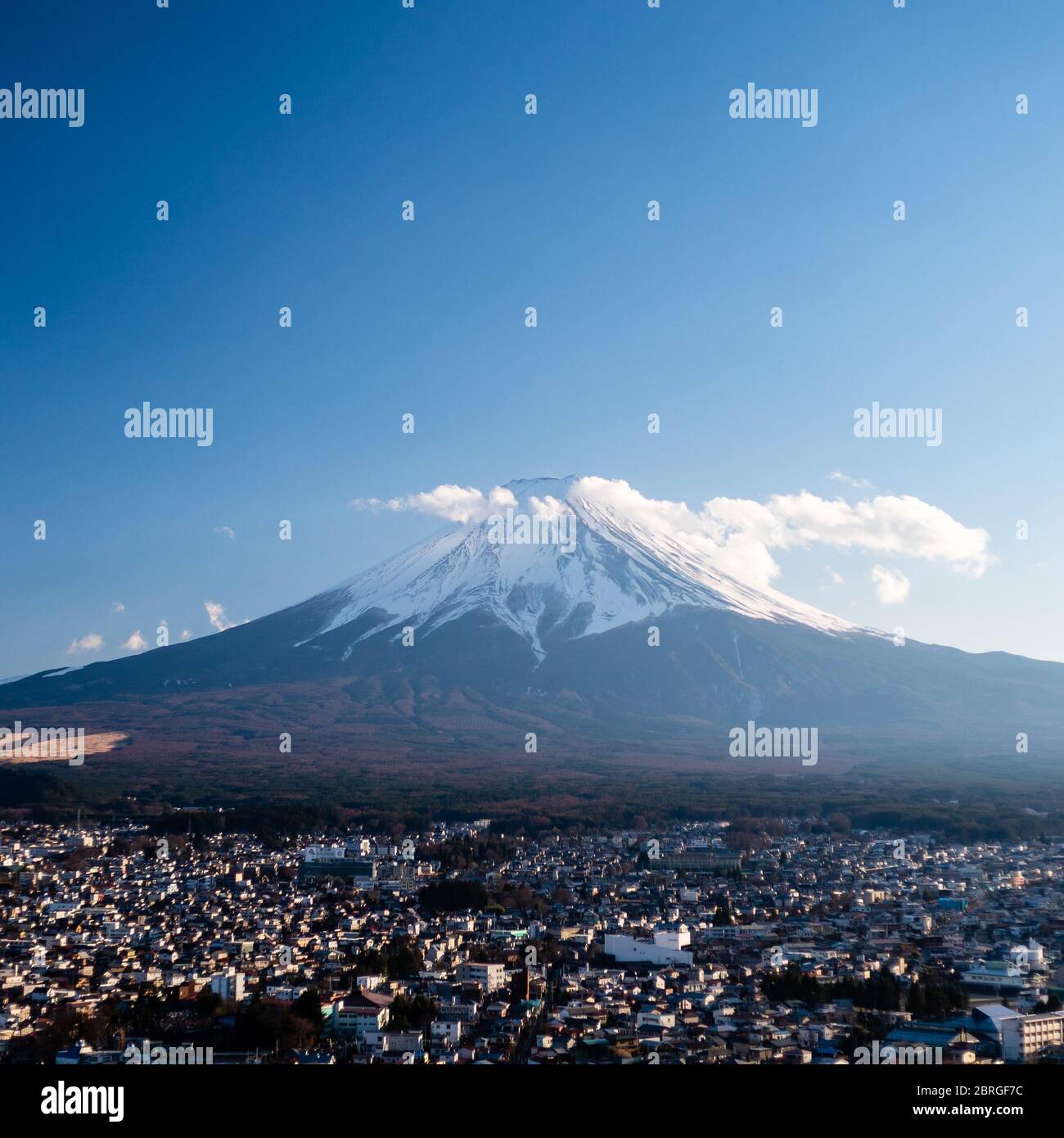 Amazing view of mt fuji hi-res stock photography and images - Alamy