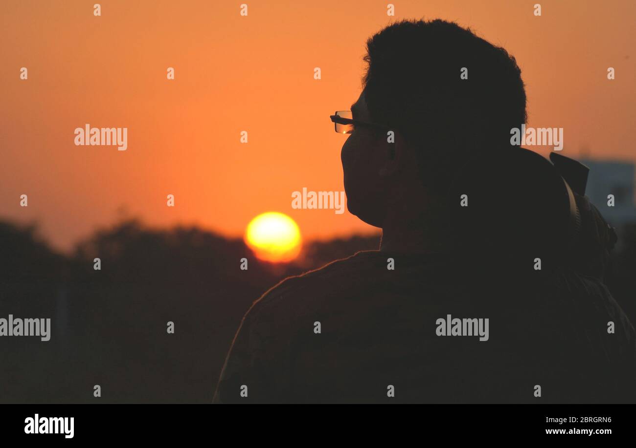 Silhouette photography is all about getting your lighting right. A ...