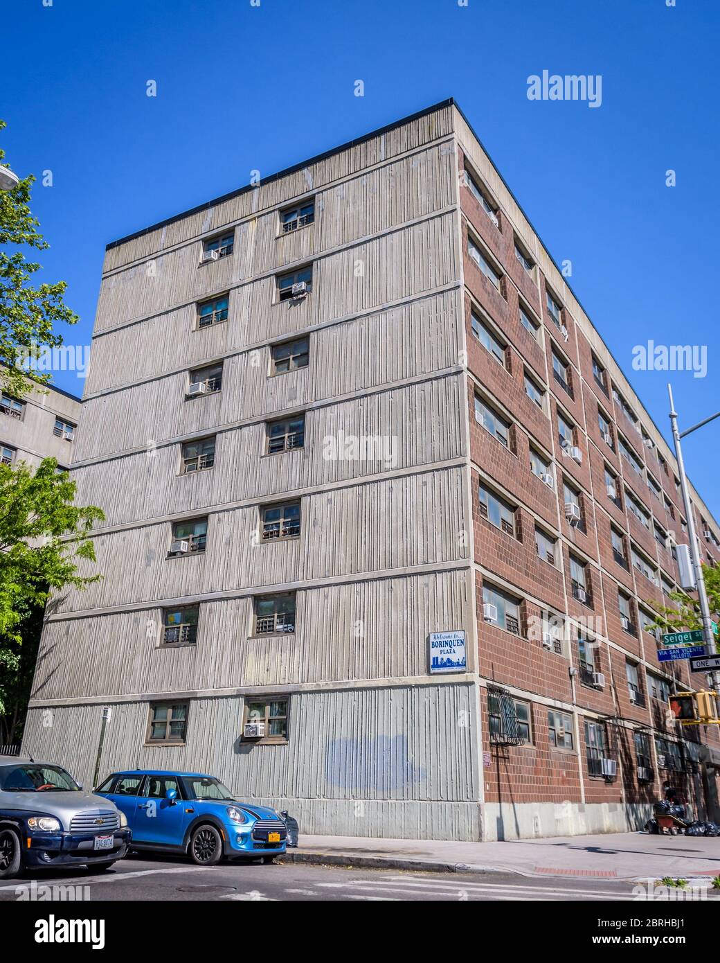 Manhattan nycha complex hi-res stock photography and images - Alamy