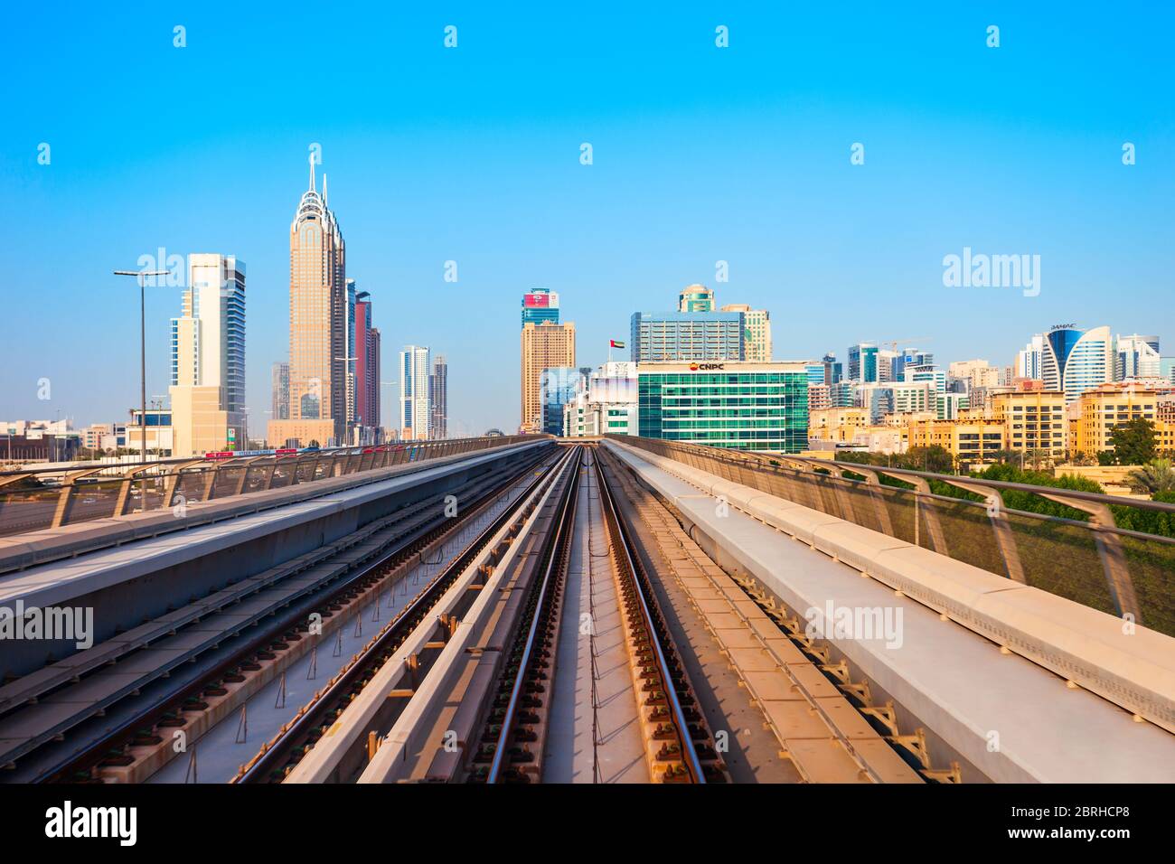 Dubai metro railway track construction hi-res stock photography and ...