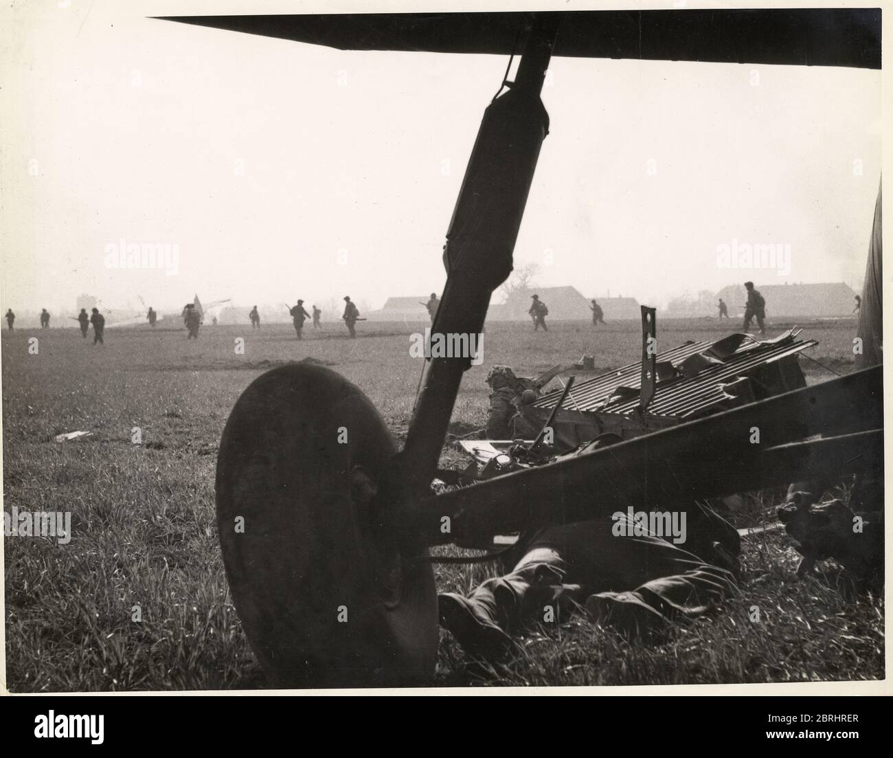 British airborne troops hi-res stock photography and images - Alamy