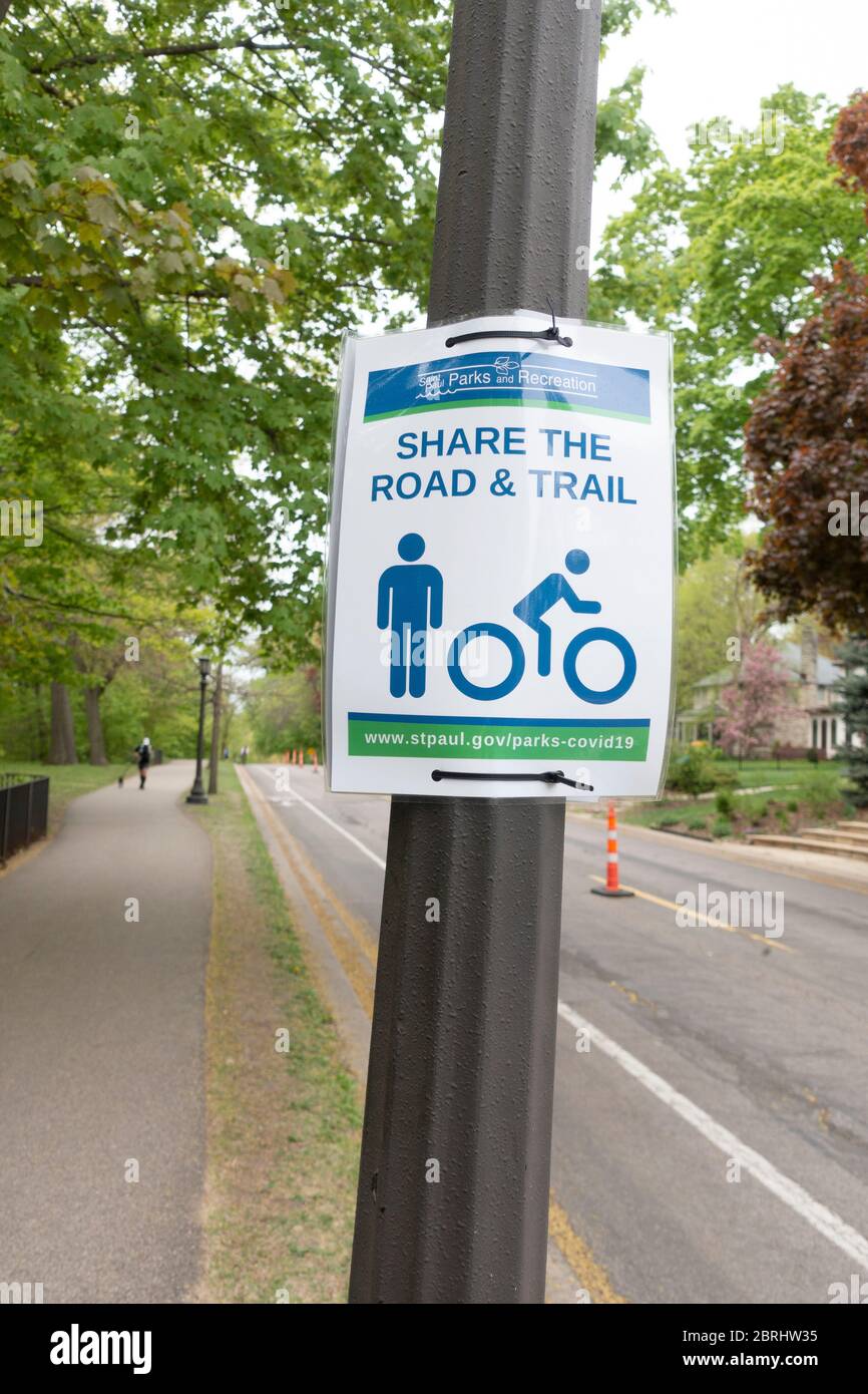 Share the road sign hi-res stock photography and images - Alamy