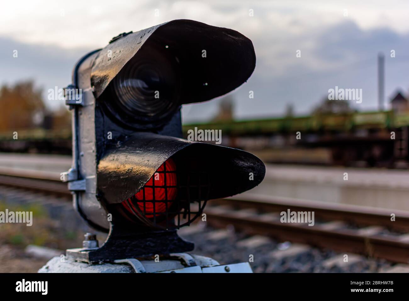 Stop traffic sign when lights red hi-res stock photography and images ...